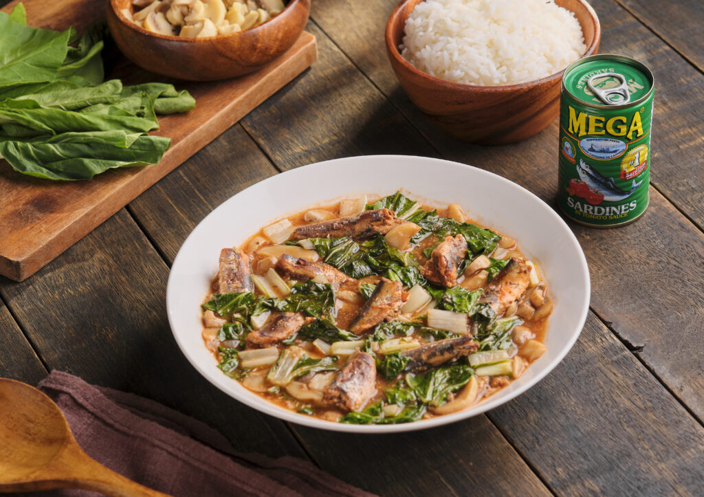 Ginisang Sardinas, Mushroom, at Pechay in Mega Sardines Tomato Sauce ...